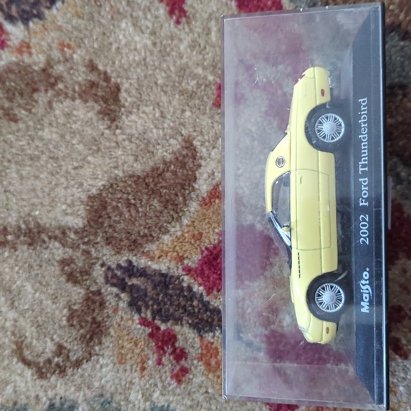 other | Toys | Maisto 202 Ford Thunderbird Collectible With Case | Poshmark
